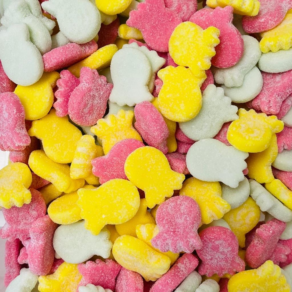 New Stuff! New and Kooky Candy, Soda Pop & Novelty Gifts! - Blooms ...